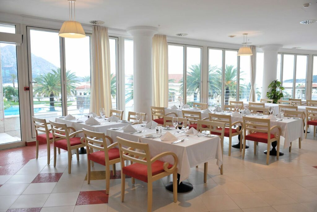 Hotel Splendid Conference & Spa Resort 5* – Bečići - Jumbo Travel